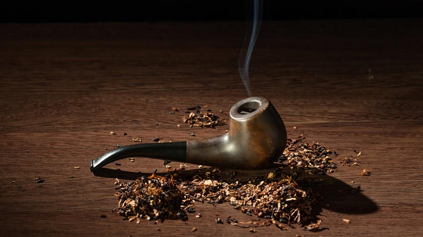 Cum se folosește o pipă? Ghid pentru începători